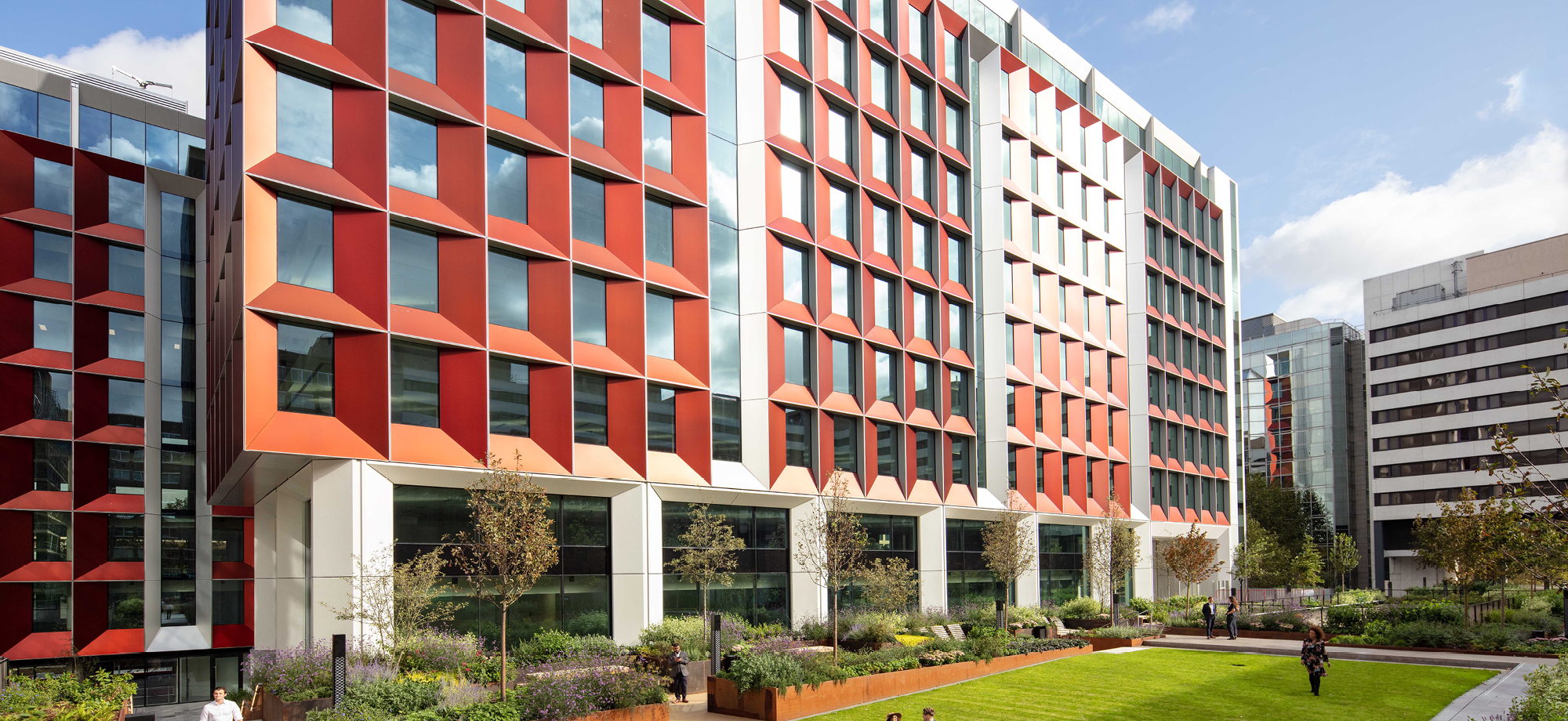 Bio-tech occupier favours 245 Hammersmith Road to house its new London ...